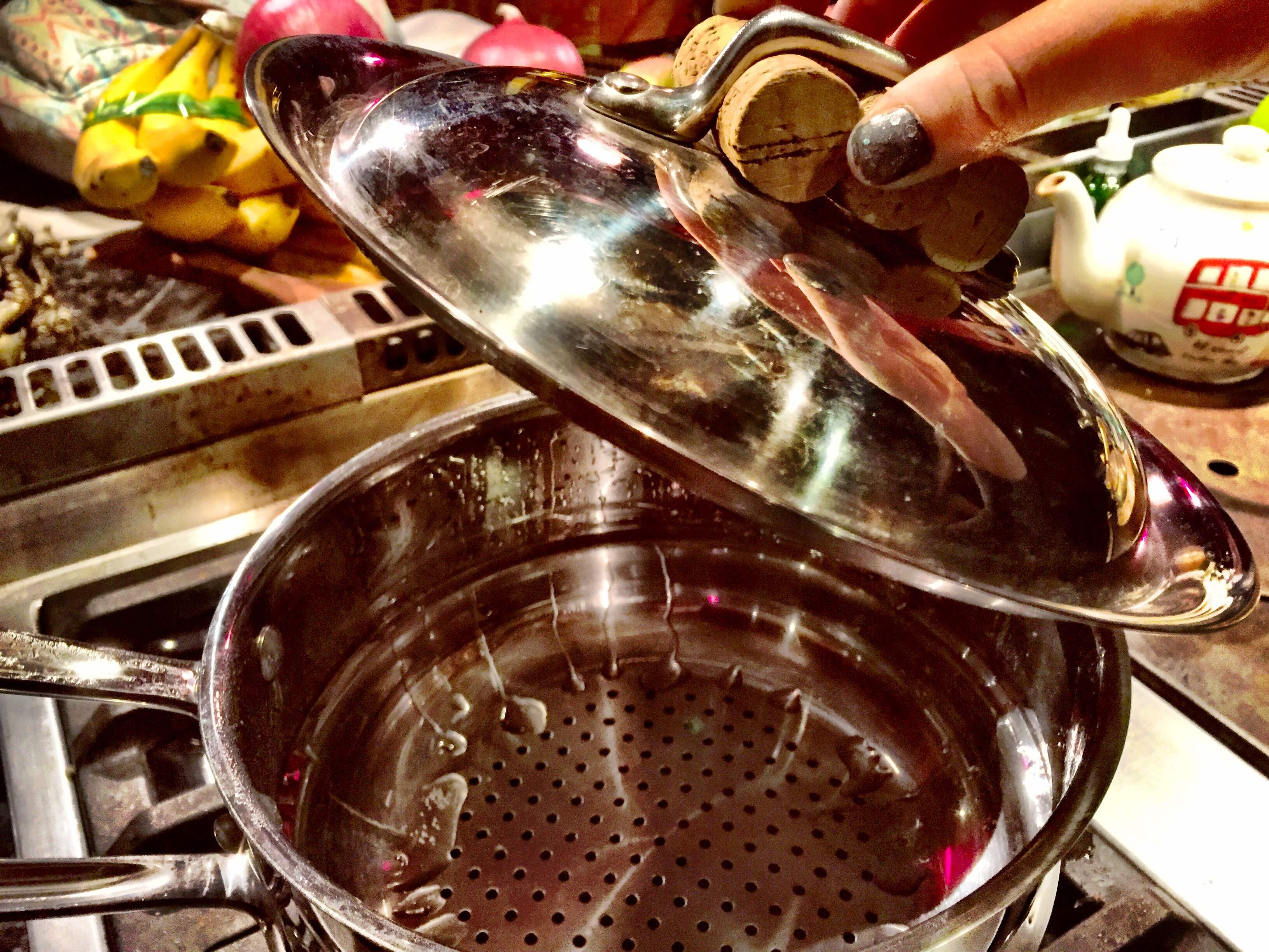 Wine Cork Pot Lid Grips | Pioneering The Simple Life